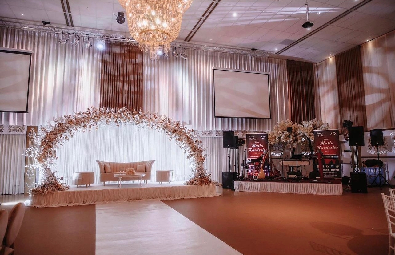 Ouiplan.nl | Feestzaal Schalmei